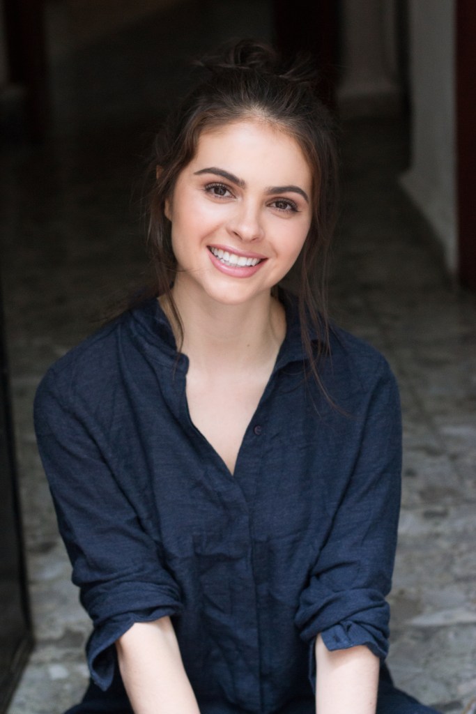 Daniela Usi – Ileana Pereira